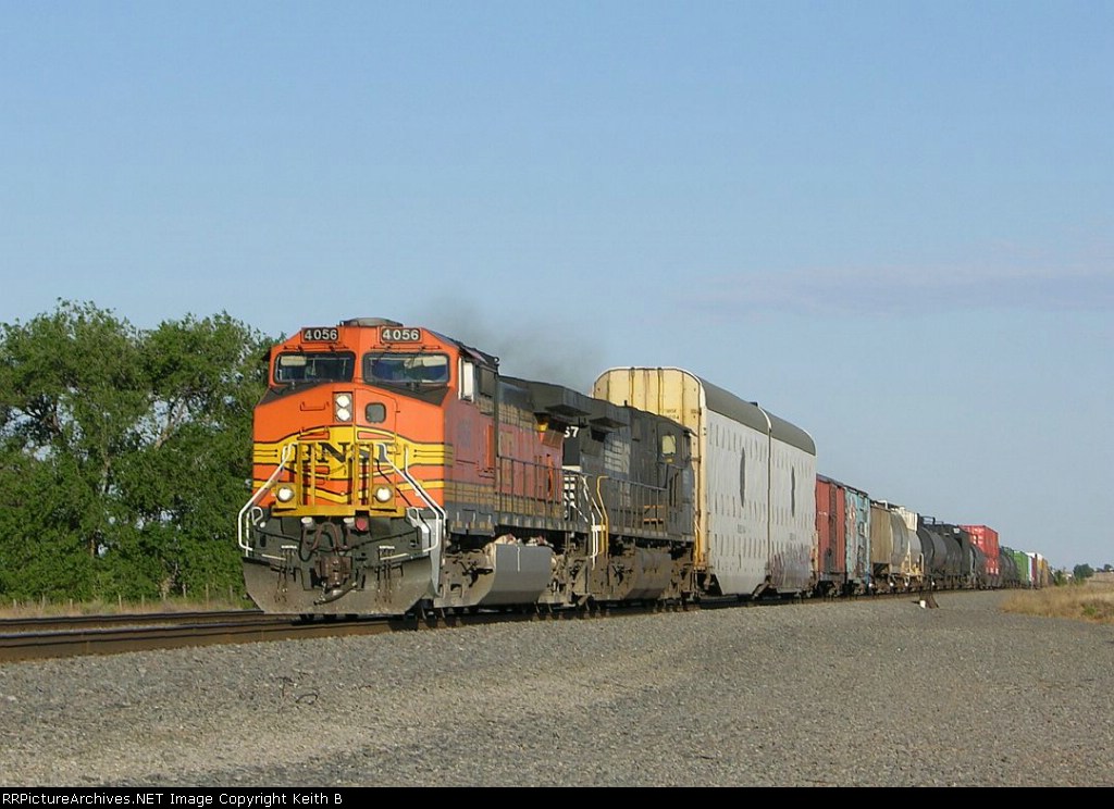 BNSF 4056